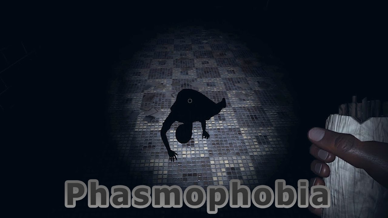 Phasmophobia Very close ghost Chasing - YouTube
