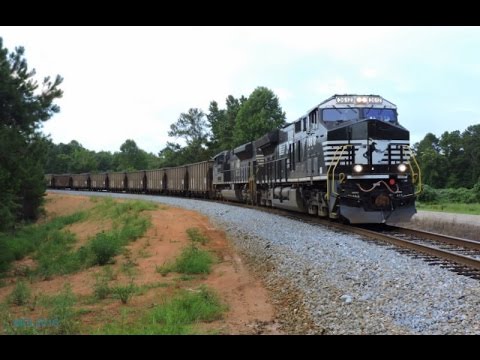 HD: NS 3612 leads NS Train 708 in Carrollton, GA - YouTube