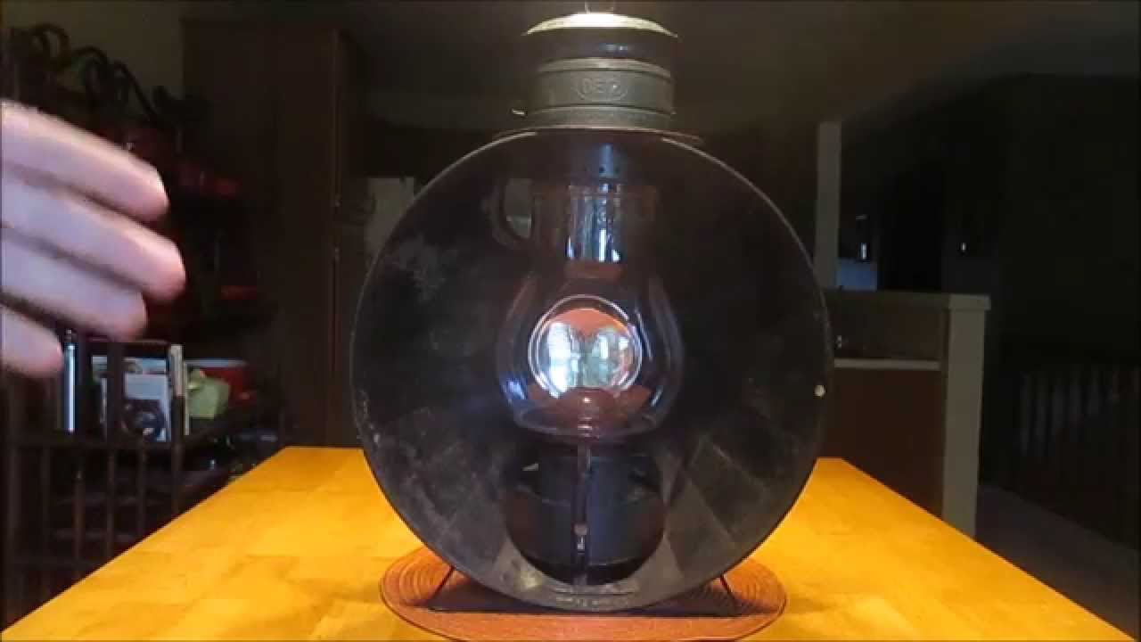 Dietz #60 Beacon Lamp - YouTube
