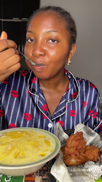Akara and custard asmr mukbang #nigerian #vlog - YouTube