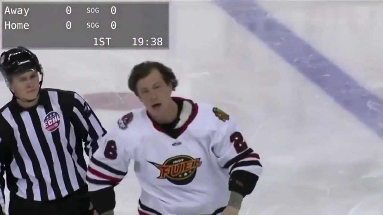 Jake Schultz vs Mike Moffat - YouTube