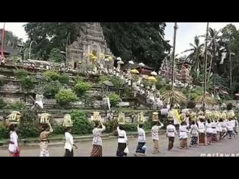 Cara sembahyang untuk agama hindu bali dan artinya - YouTube