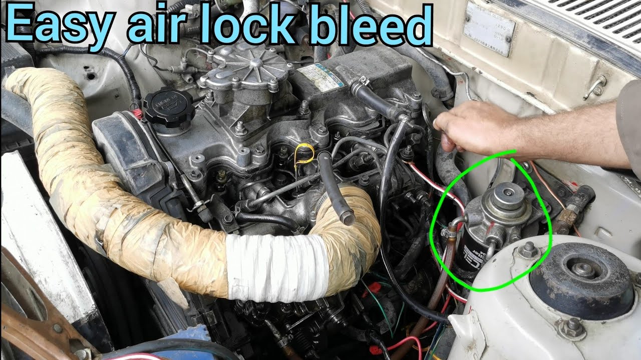 how to air lock bleed diesel engine // Toyota 2c engine air lock bleed ...