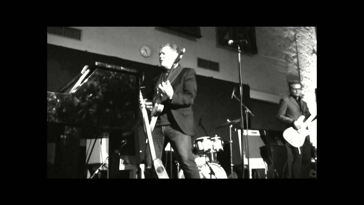 Esa Pulliainen C-Combo feat Mr Breathless - Extrapallo - YouTube