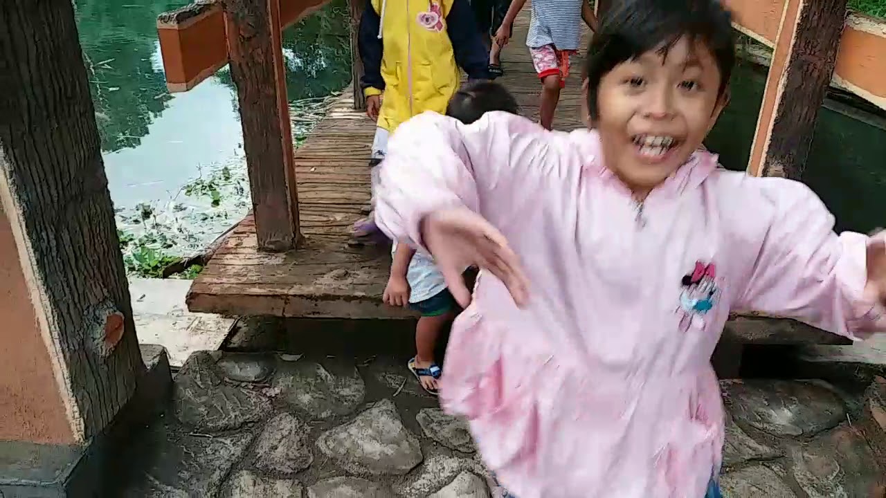 Bon Pring, Malang Jawa Timur - YouTube