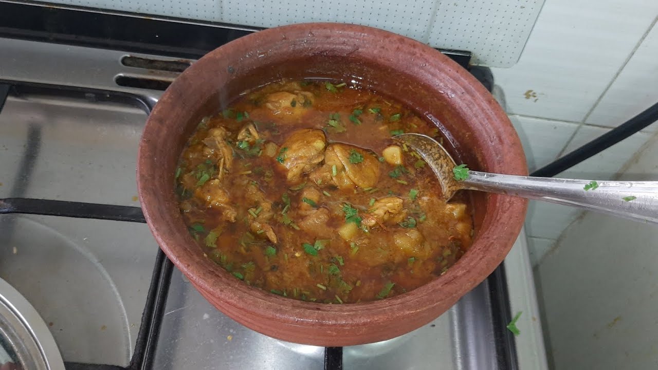 Cooking Spicy Handi Chicken curry Homemade style recepie - YouTube