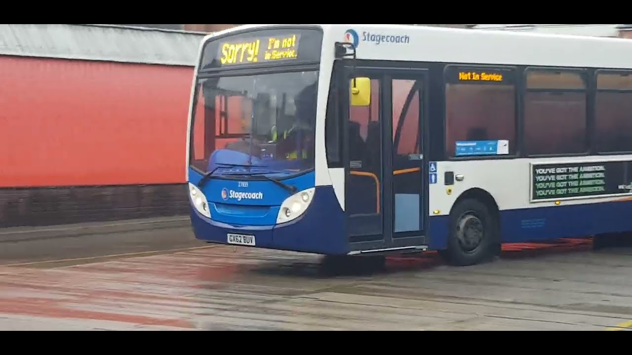 Here is the stagecoach bus 27833 in Guildford Friday 30 September 2022 ...