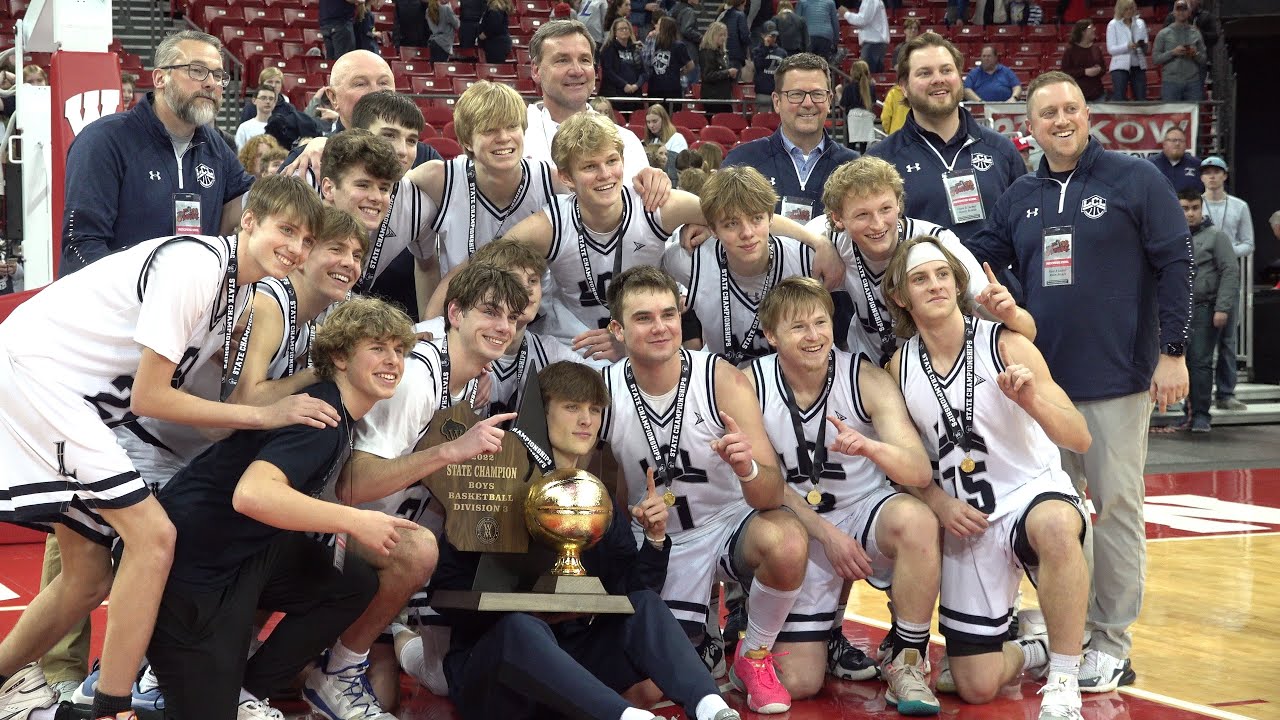 Wisconsin Commit Luke Haertle Senior Highlights - YouTube