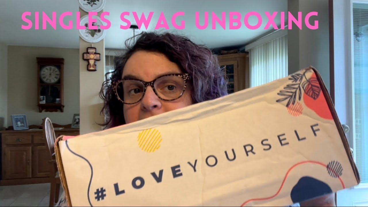 Single Swag Unboxing/September - YouTube