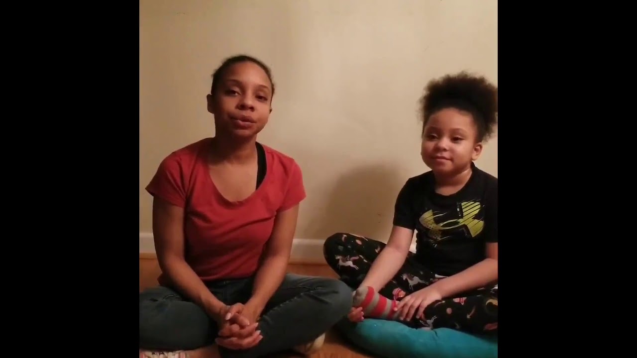 Mighty minutes activity- Riddle Dee Dee - YouTube