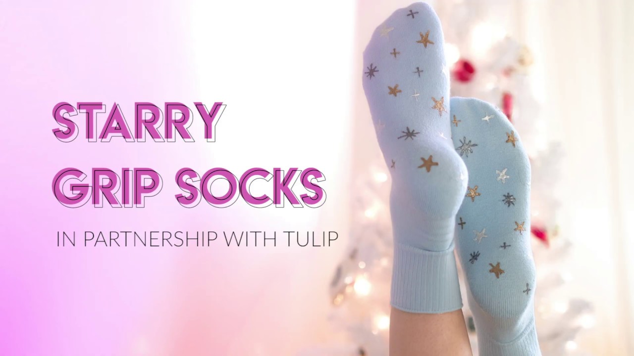 DIY Starry Painted Grip Socks // How to Make Grip Socks with Puff Paint ...