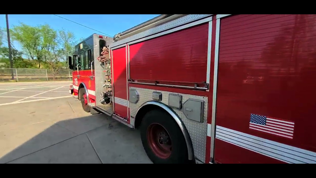 Chicago Fire Department Engine 119 Tour - YouTube