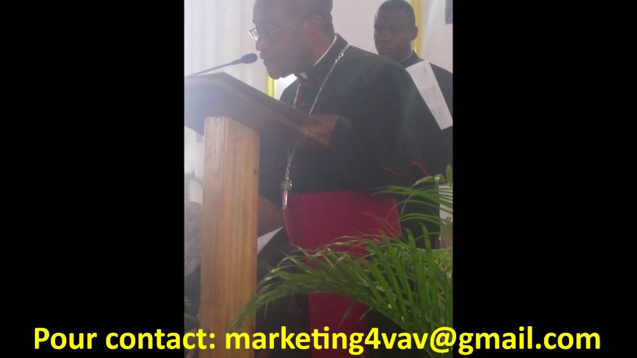 Arrivée de Mgr Launay Saturné au Cap-Haitien - YouTube
