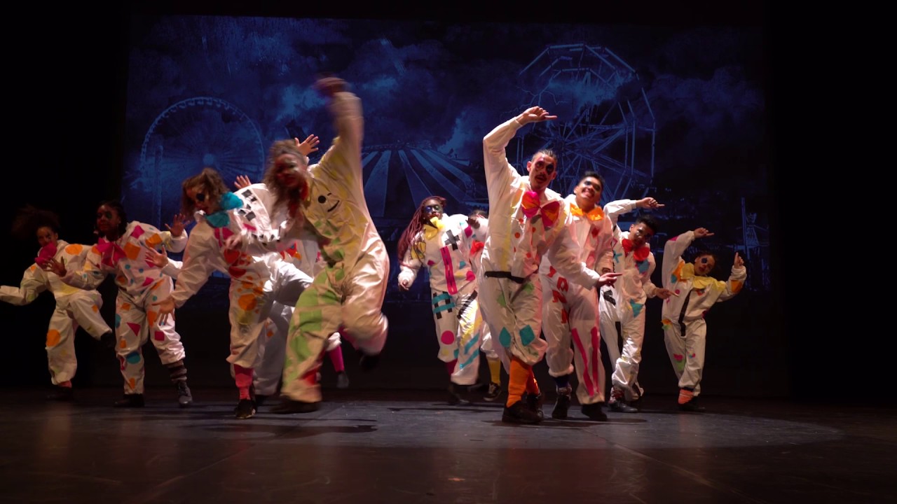 HOUSE DANCE HORROR SHOW - YouTube