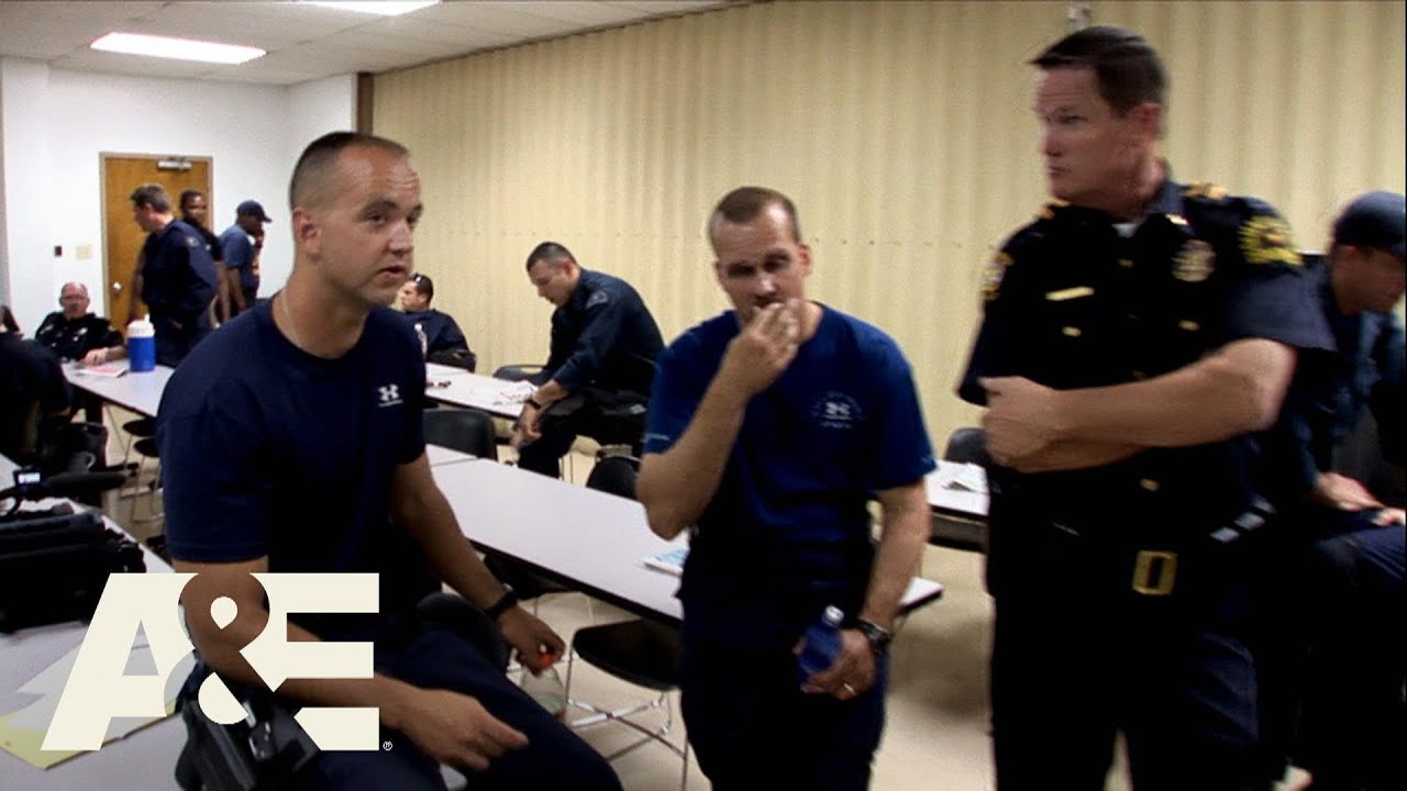 Dallas SWAT: SWAT Resorts To 'Plan B' During Narcotics Search Warrant ...