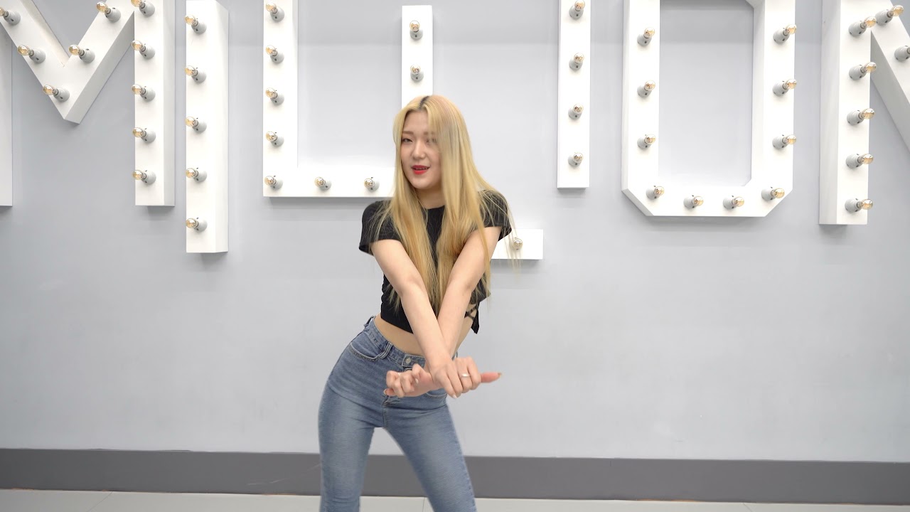 Simple Dimple / Black Dia with.D.hyo - YouTube