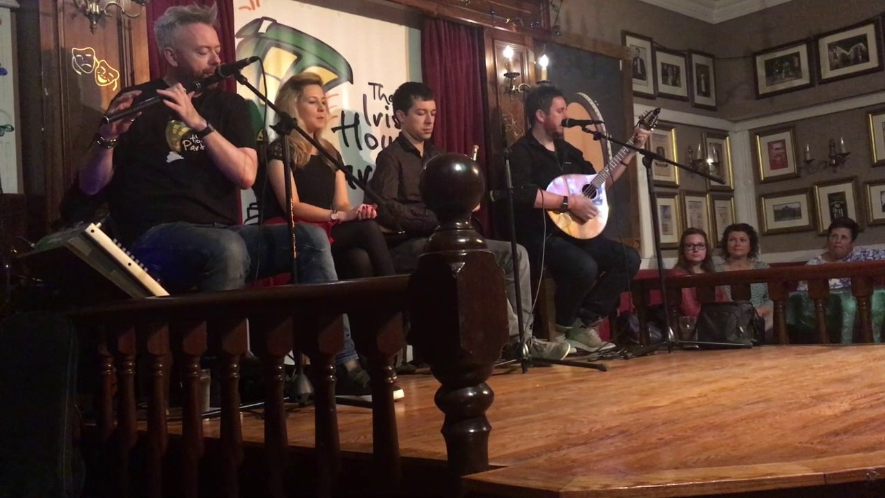 The Irish House Party - Wedding March - YouTube