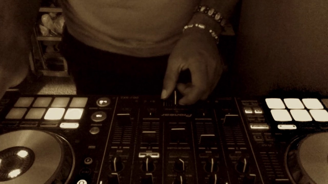 TONY TONI TONE- ANNIVERSARY VS THE FUGEES- THE ISH (FUNKYCHILD BLEND ...