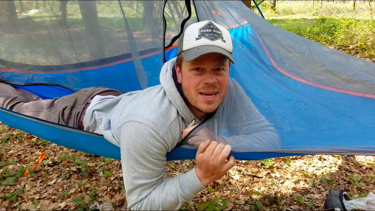 FLOATING TREE TENT! - YouTube