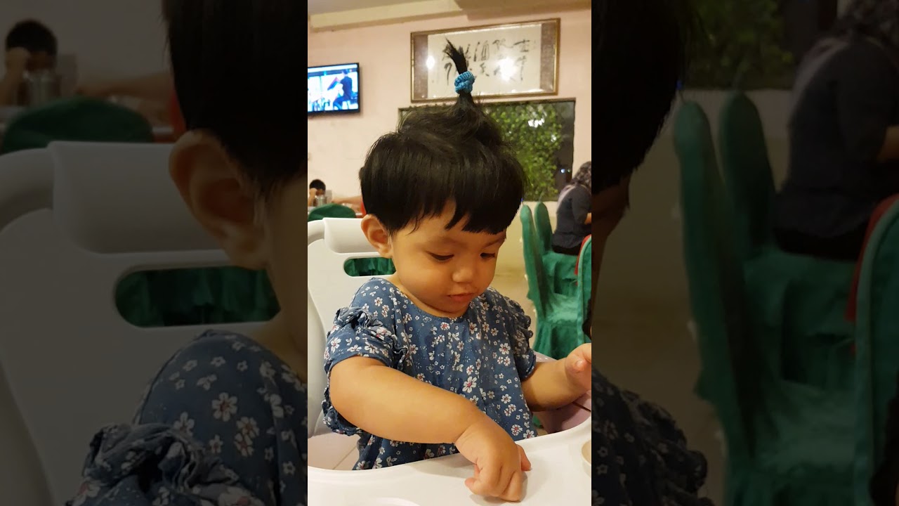 Baby hungry..Mummy faster i'm hungry!! - YouTube