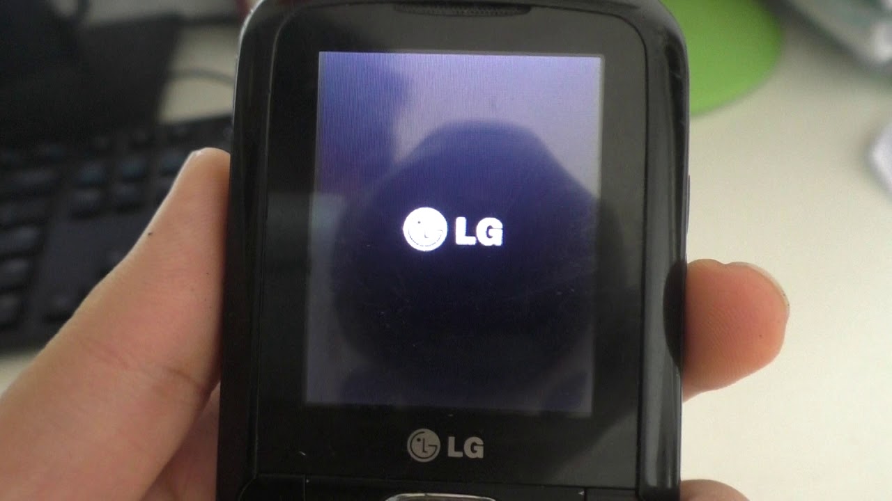 LG C100 low battery shutdown - YouTube
