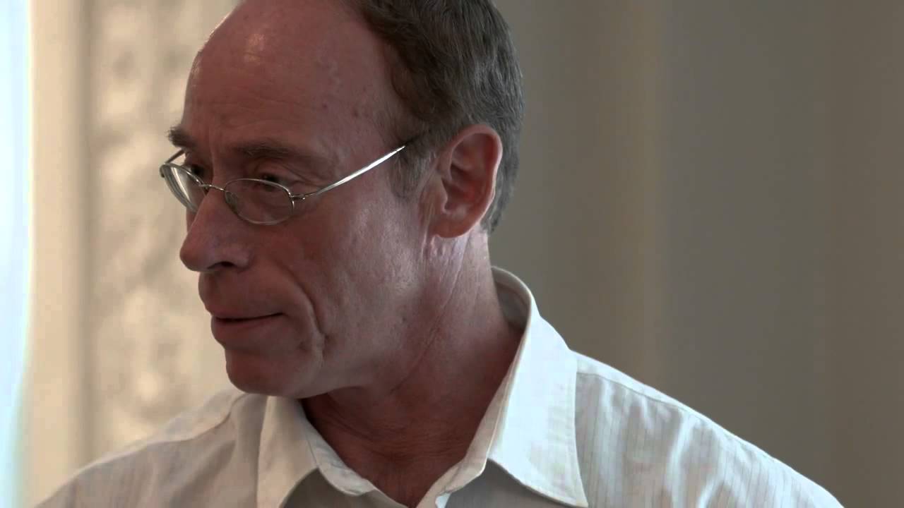 Dr. Steven Greer : We Know How to Make UFOs - YouTube