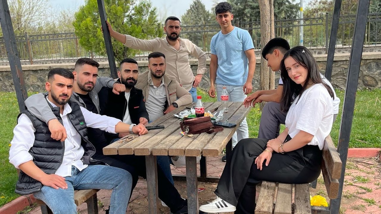 BAYRAMIN 3. GÜNÜ VLOG (Kaza yaptık) - YouTube