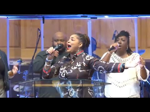 Praise On My Mind - Lady Cynthia Adam’s & OBC Praise Team - YouTube