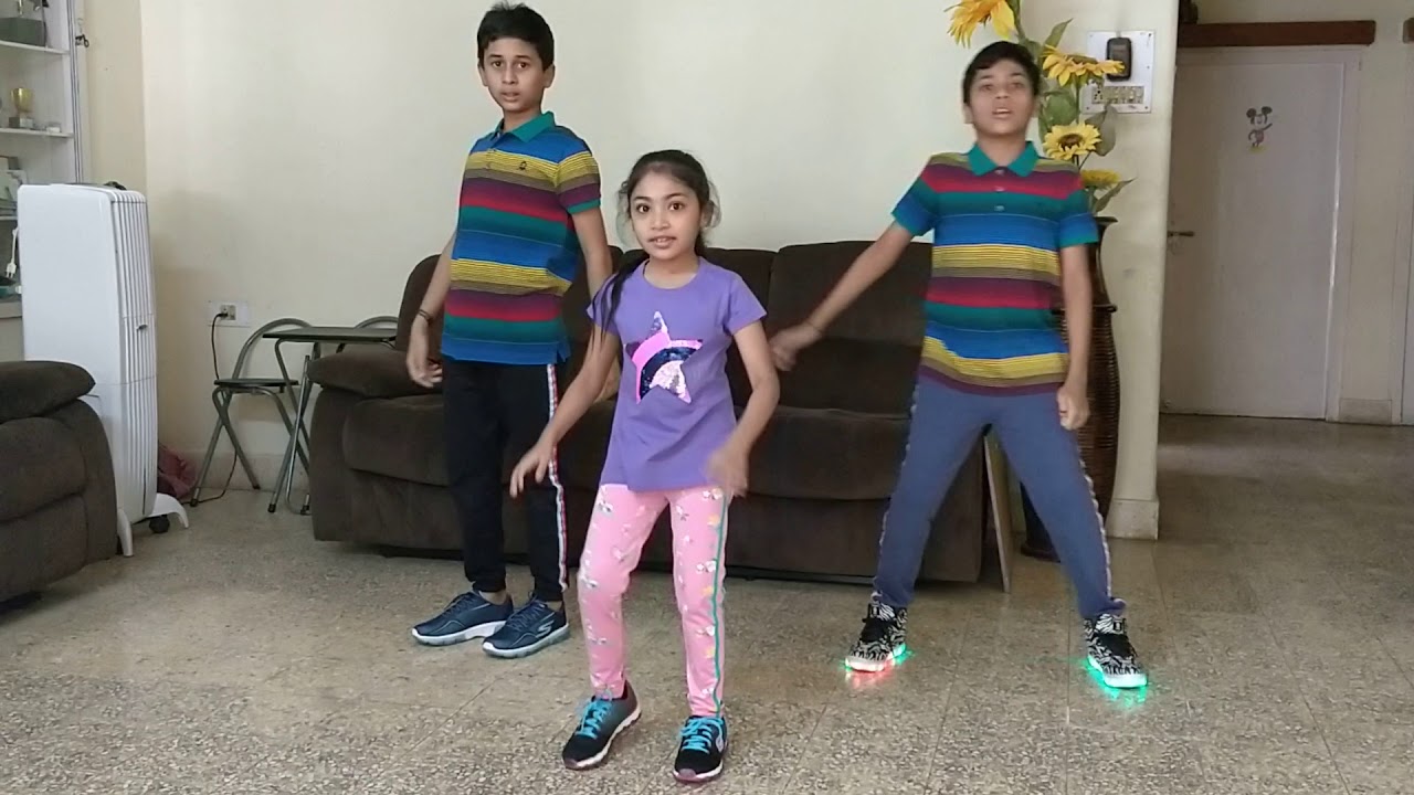 Taki Taki Rumba... - YouTube