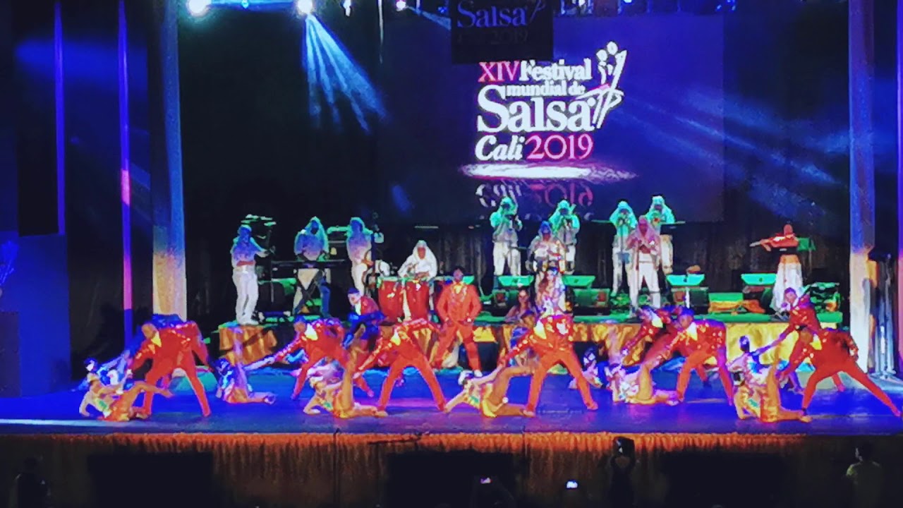 XIV Festival Mundial de Salsa E2 - YouTube