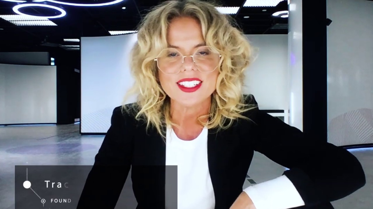 Tracey Hennah Talks Content Strategy | PESO Model | Topic Clustering ...