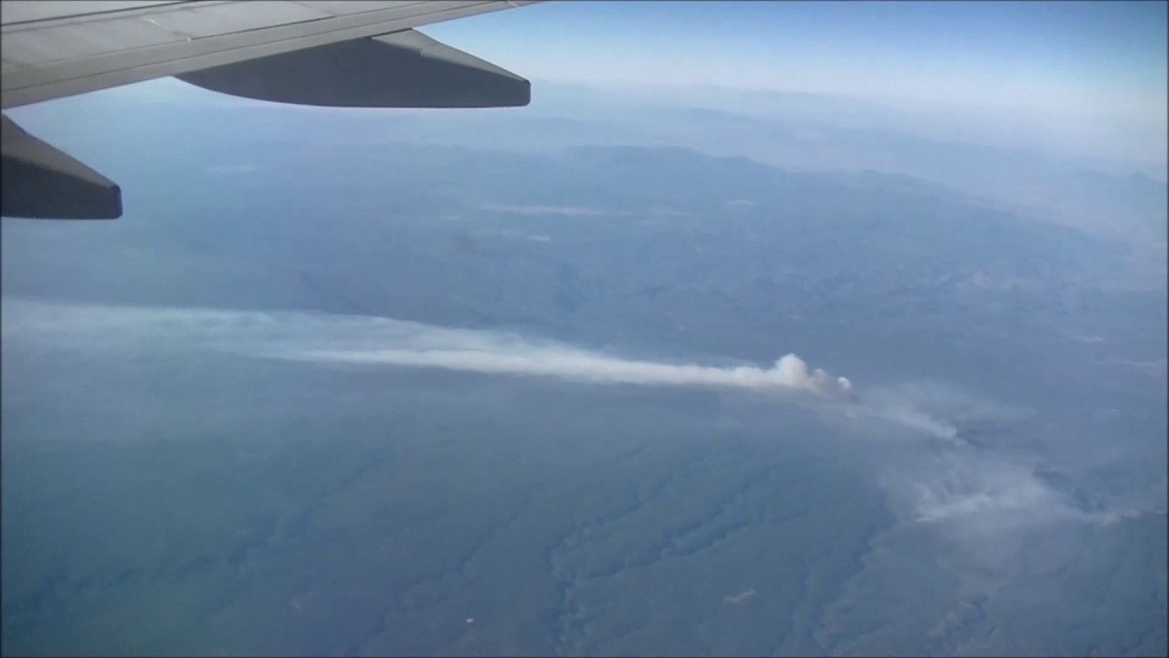 wild fire as seen from jetliner - YouTube