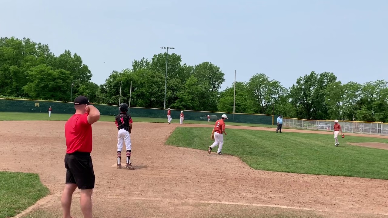 Zoned Red Hawks 13u vs. Baseball U Staten Island - YouTube