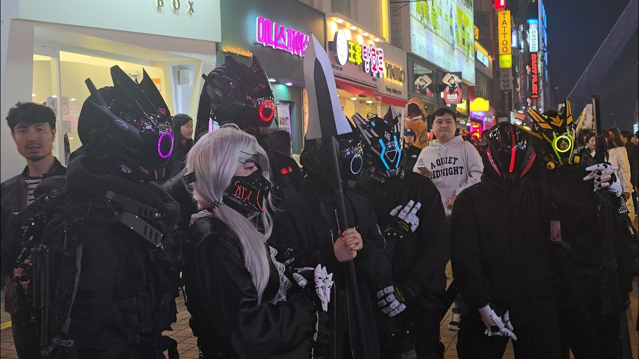 Hongdae Halloween Seoul Korea 2024 - YouTube