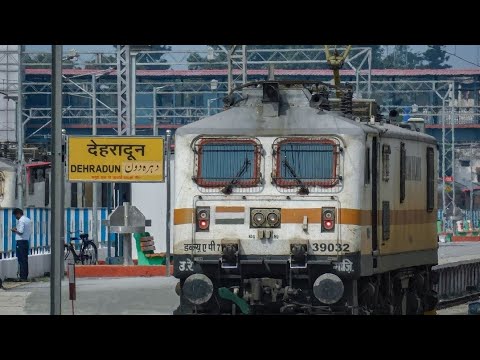 14041 ( Mussoorie Exp.) - YouTube