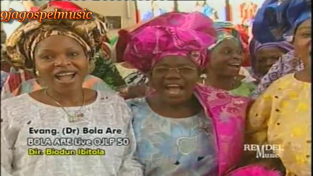 Bola Are Live Official Video - YouTube