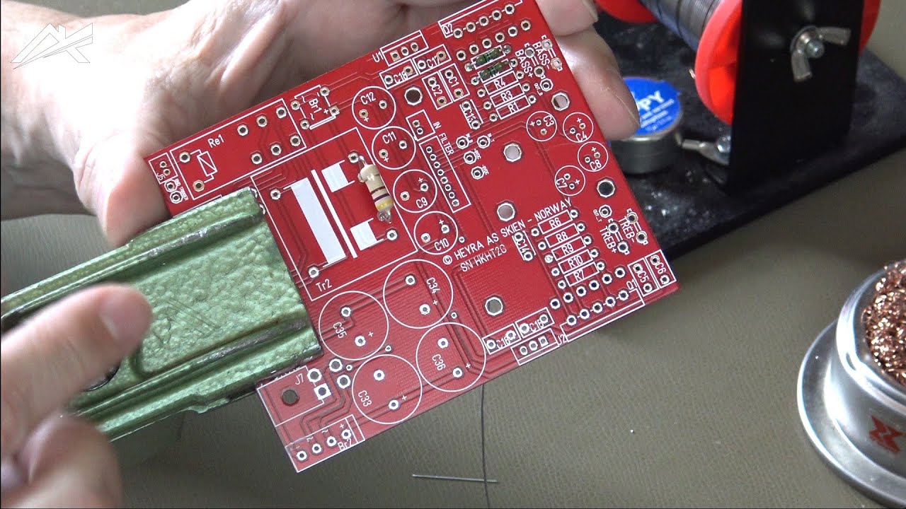 Soldering resistor to PCB - YouTube