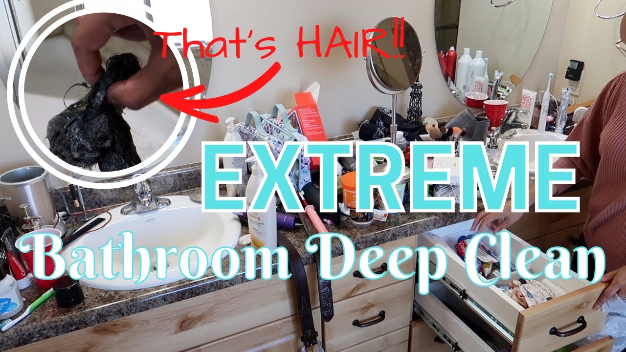 🤢 EXTREMELY MESSY BATHROOM DEEP CLEAN | SATISFYING BATHROOM CLEAN UP ...