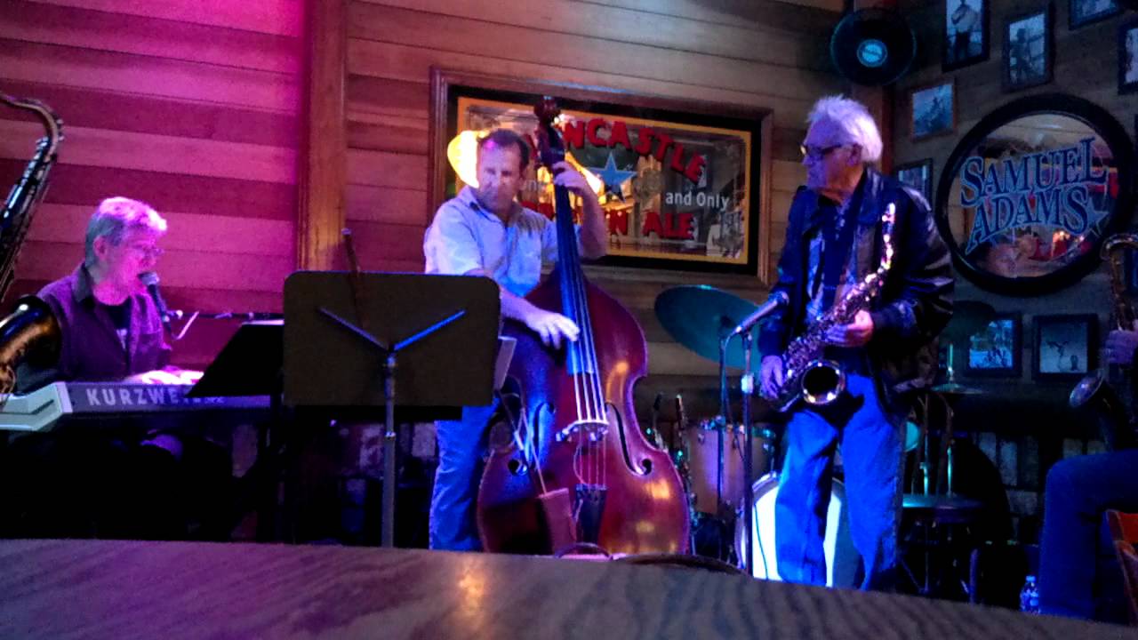 Tony Ortega Sunday Jazz Jam at Peabody's - YouTube