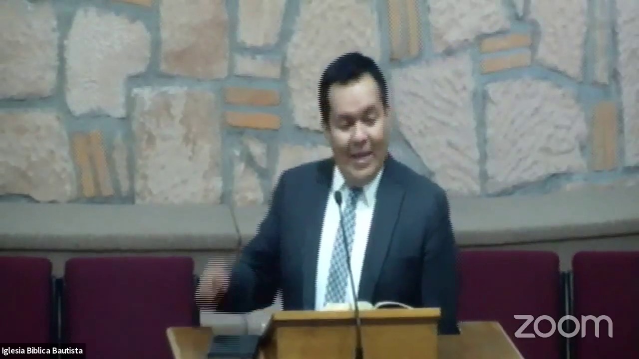 La Idolatría- Predicador - Isaac Saucedo - YouTube