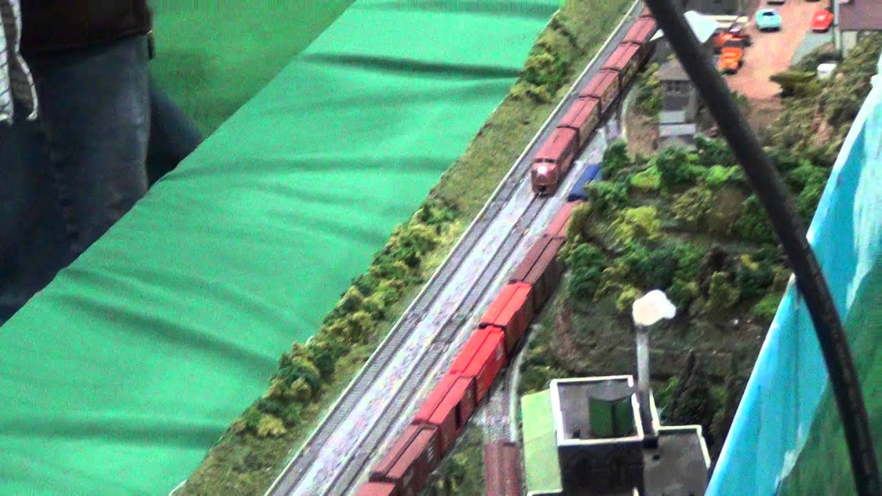 N Scale Circus Train - YouTube