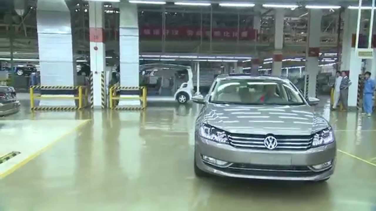 VW Passat Production in China | AutoMotoTV - YouTube