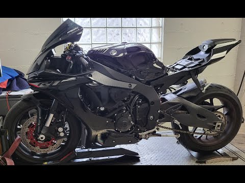 SNAP! CRACKLE! POP! 2018 Yamaha R1 gets that Saucy GP Tune