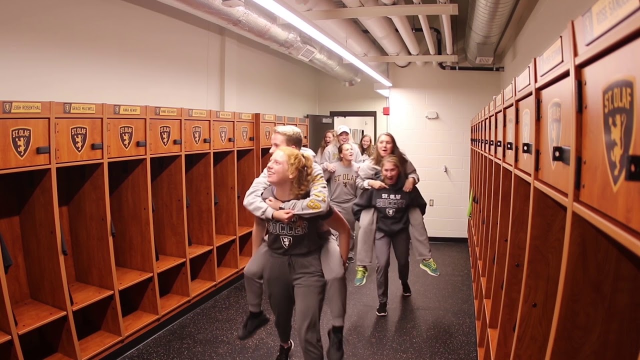Womens Soccer Locker Room Reveal Youtube