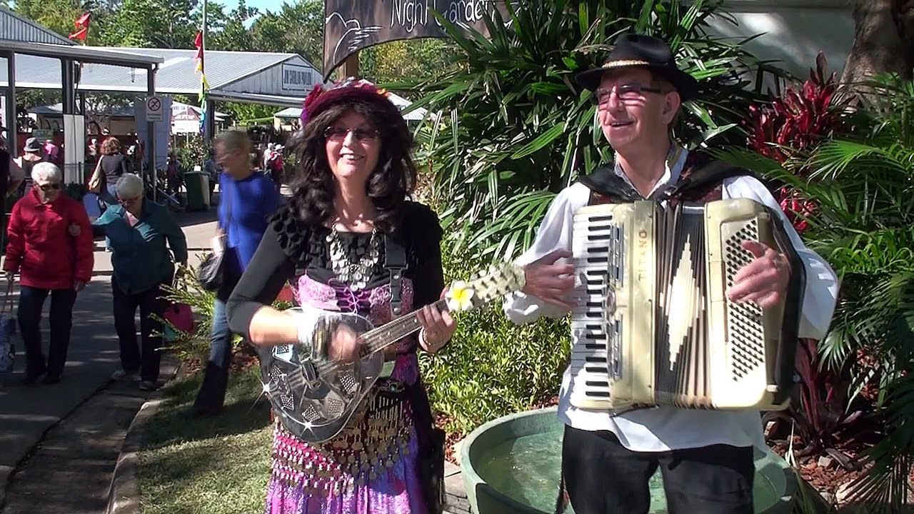 Carnival Gypsy Roving Band - YouTube