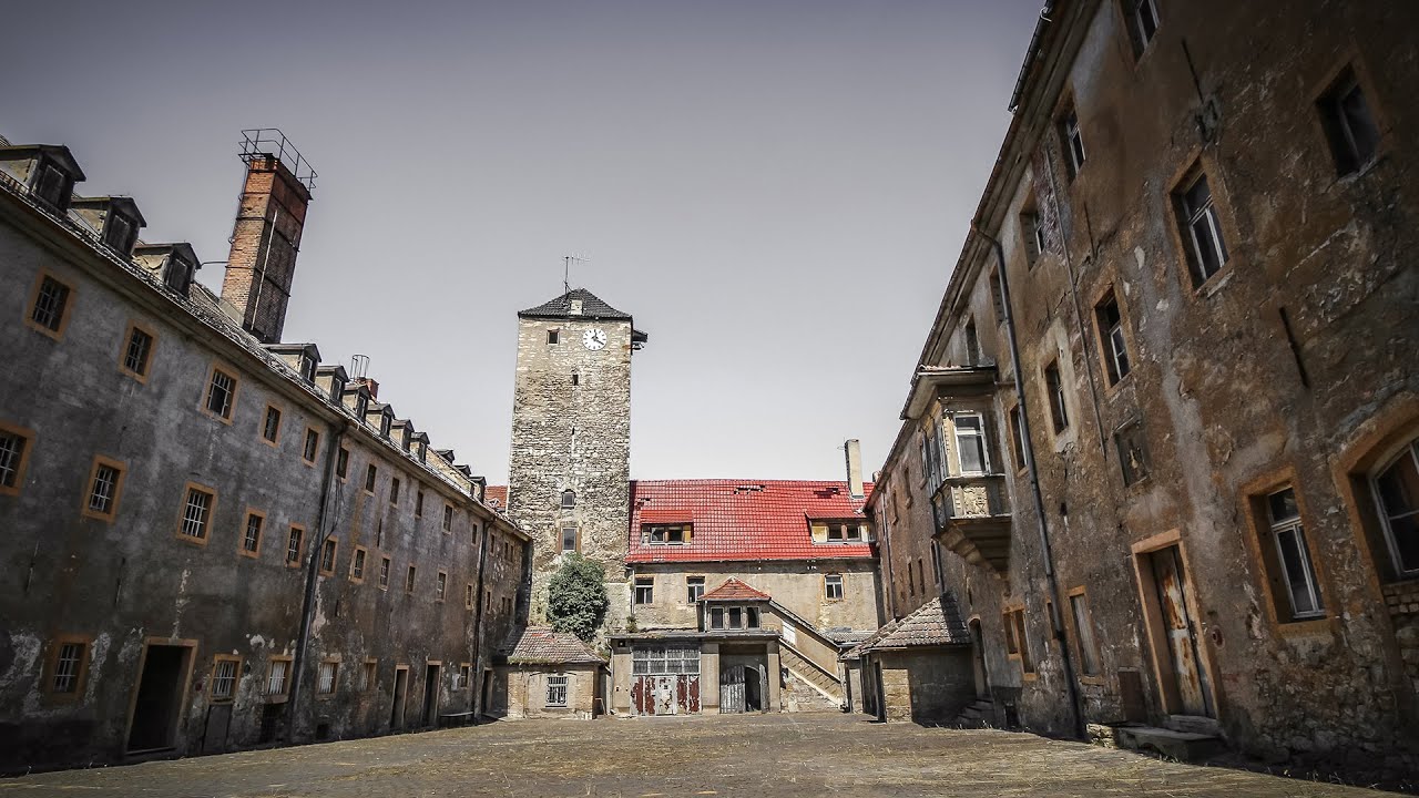 S04E16 - Prison 1555 - YouTube