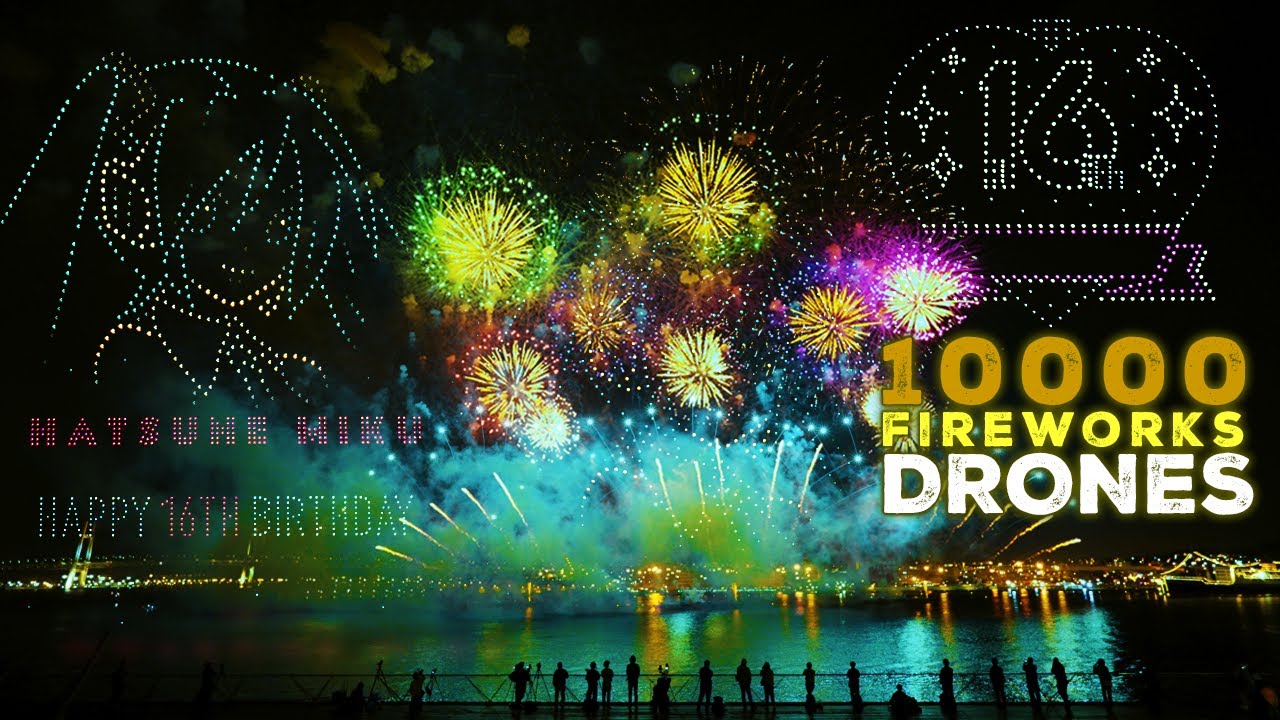 Hatsune Miku Drone Show 初音ミク 横浜ドローンショー & 1万発花火 【4K高画質】先行公開版 - YouTube