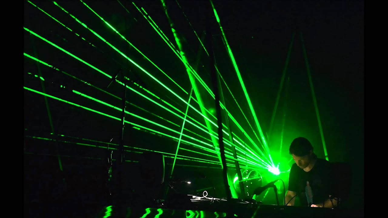 Aphex Twin - Medievil Rave Mk2 [pre plague mix] - YouTube