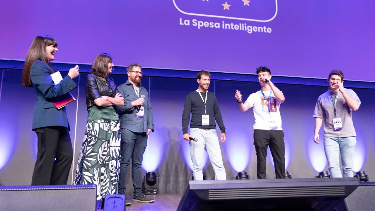Convention 2022 - Irene Boni, Jacopo Romagnoli e Hackathon - YouTube