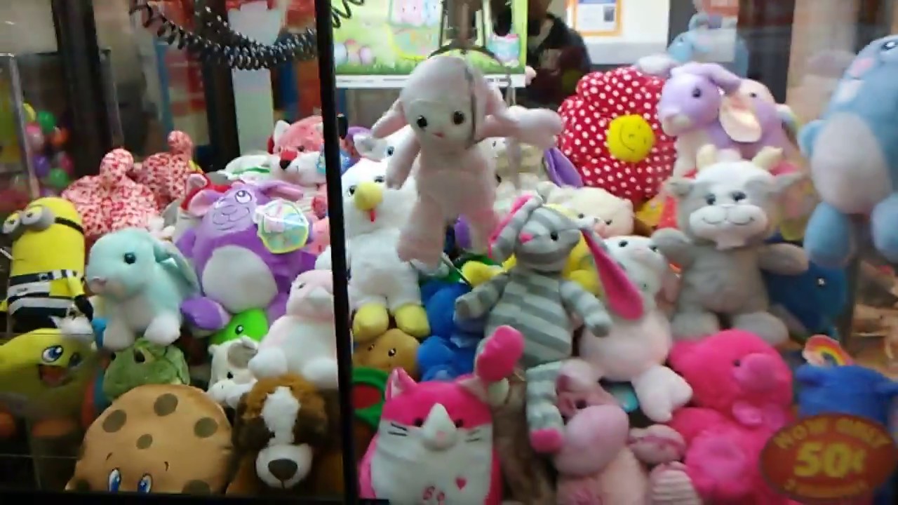 LEAVING ON A LICENSED - Skill Crane Wins Claw Machine Winning - YouTube